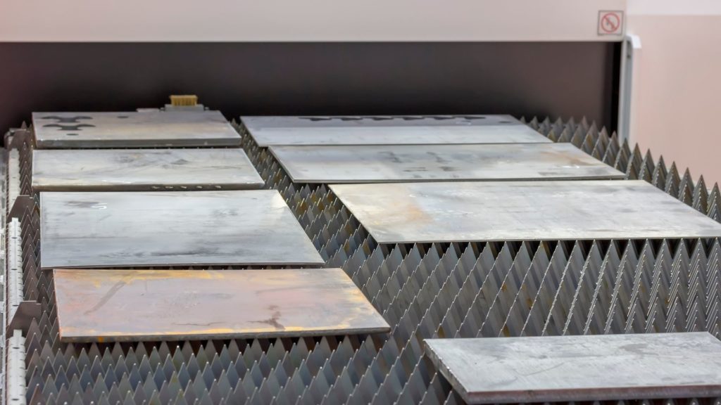Metallplatte nach Maß online konfigurieren| Blechmal